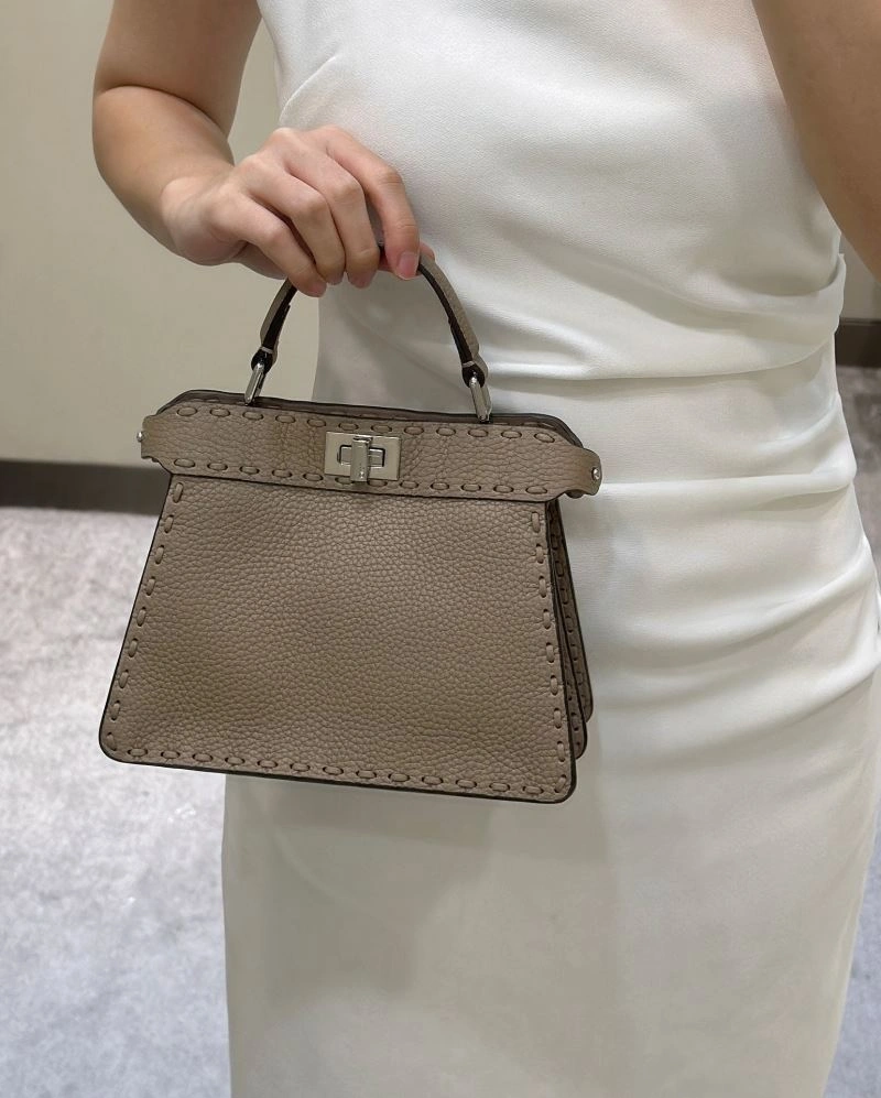 High accuracy Fendi Peekaboo Bags
