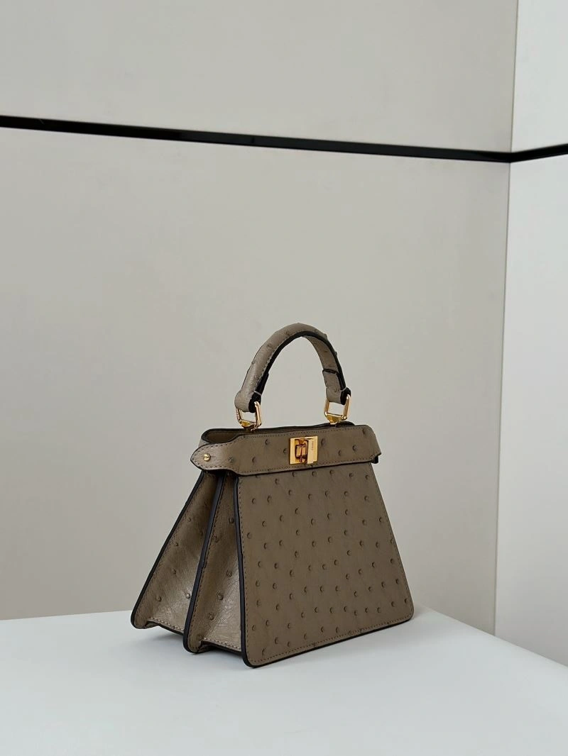 Top mirror Fendi Peekaboo Bags