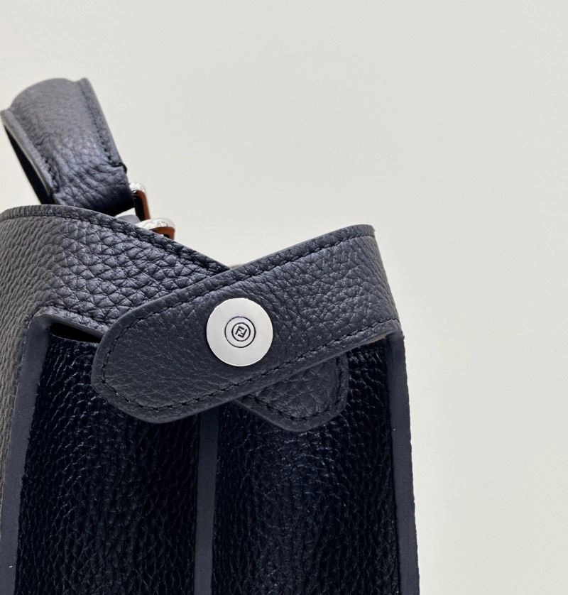 Low-cost Fendi Peekaboo Bags
