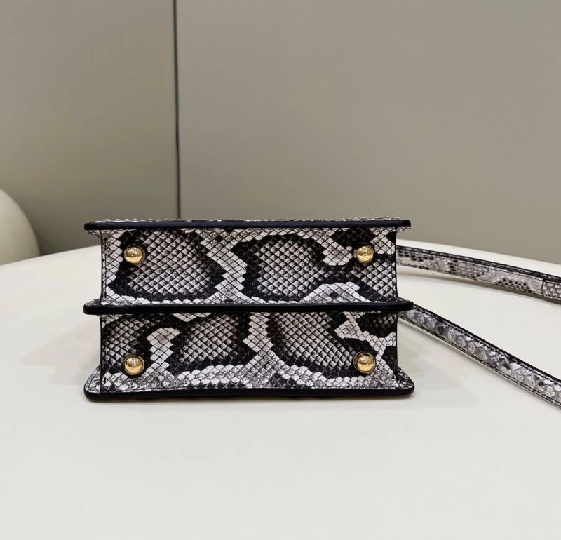 Low-cost Fendi Peekaboo Bags