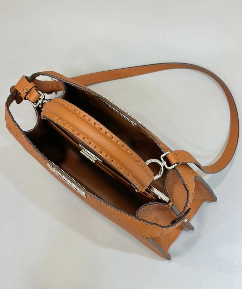 Accurate model Fendi Peekaboo Bags