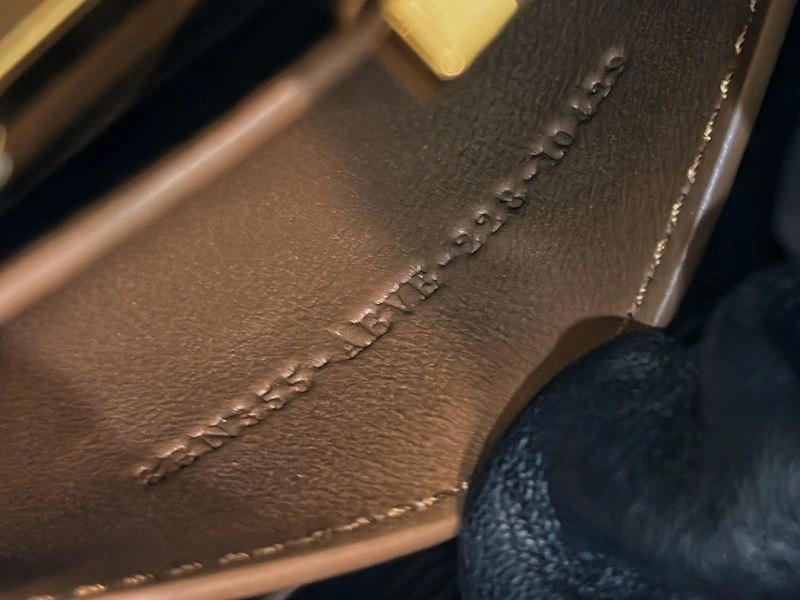 Inexpensive Fendi Peekaboo Bags