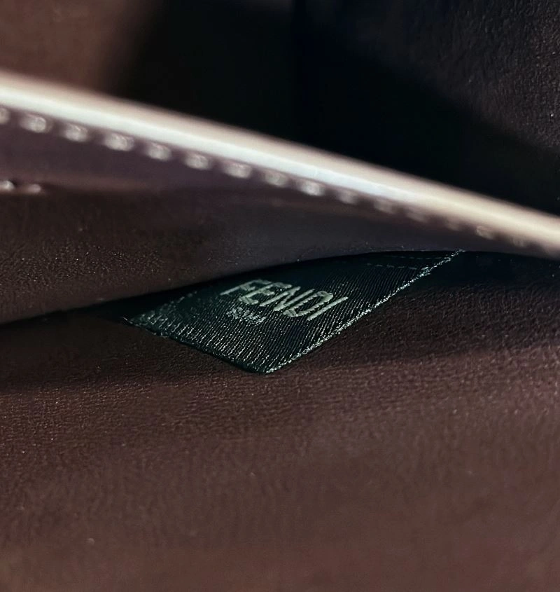 Low-cost Fendi Peekaboo Bags