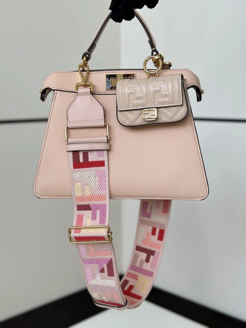 Accurate model Fendi Peekaboo Bags