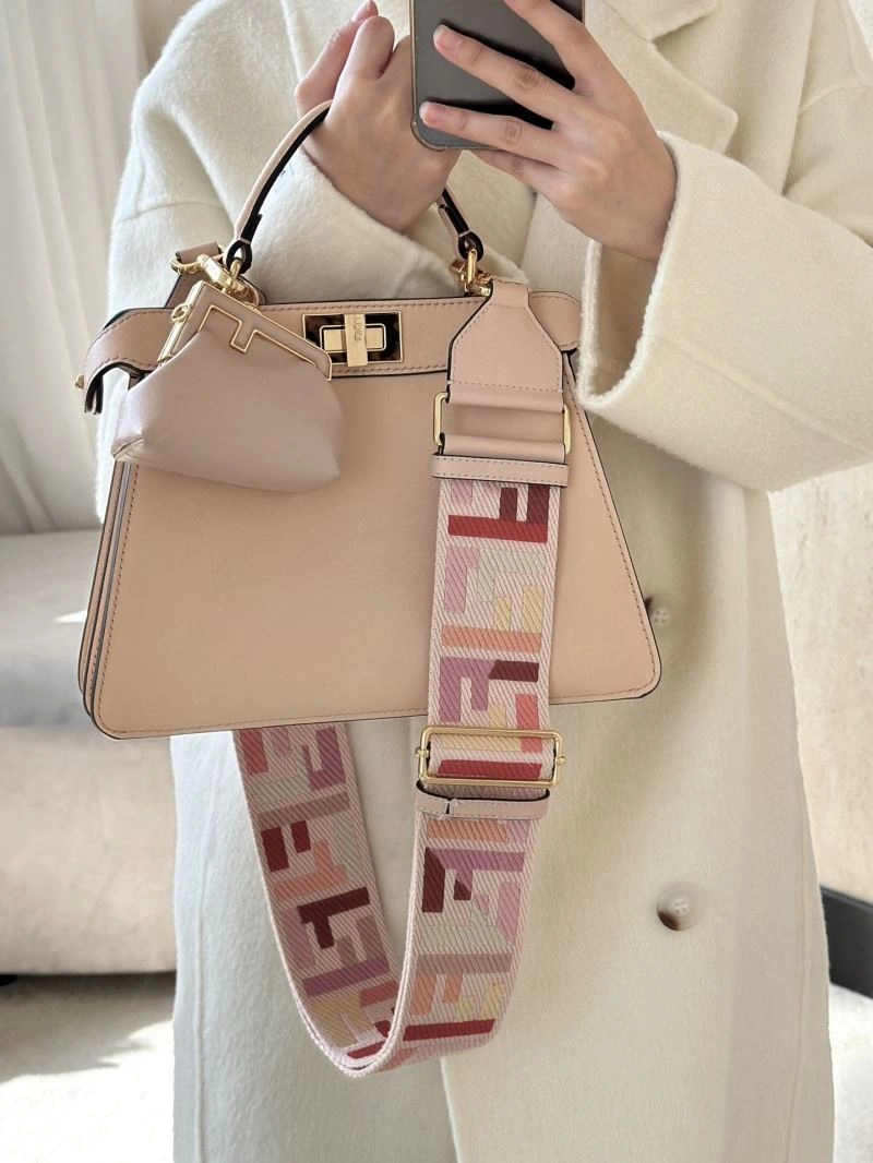 Accurate model Fendi Peekaboo Bags