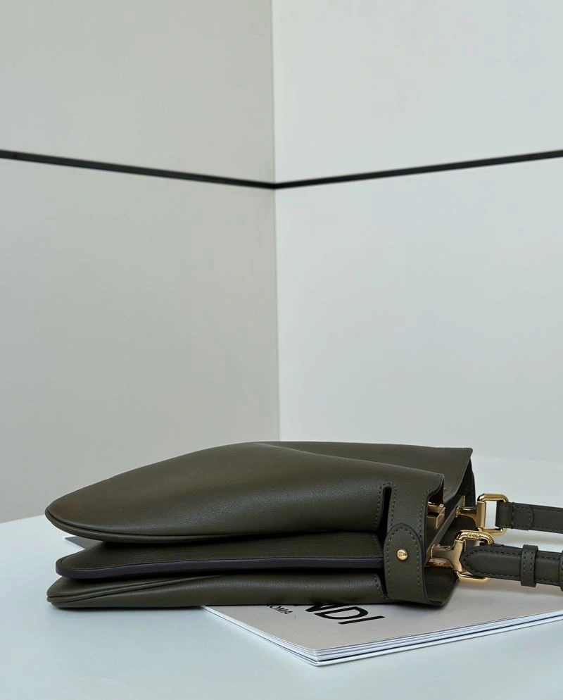 Inexpensive Fendi Peekaboo Bags