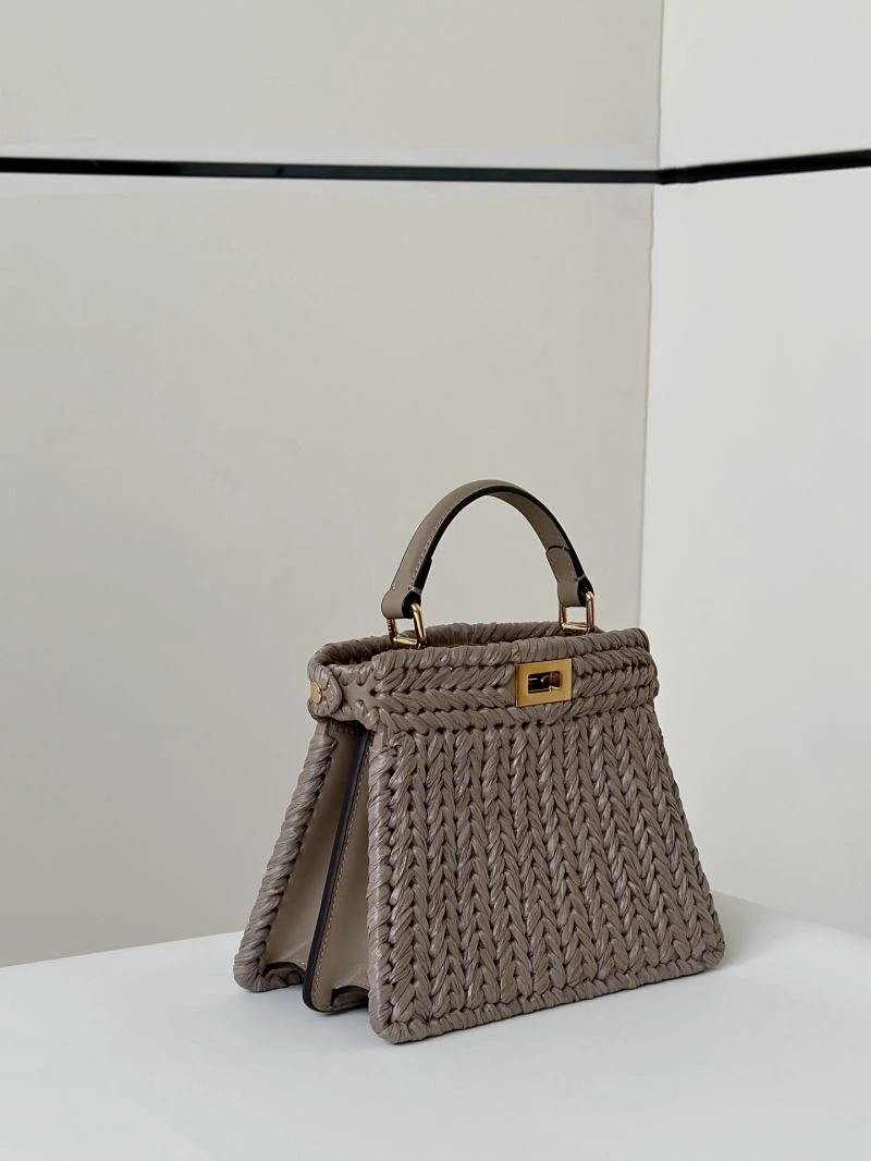 Top mirror Fendi Peekaboo Bags