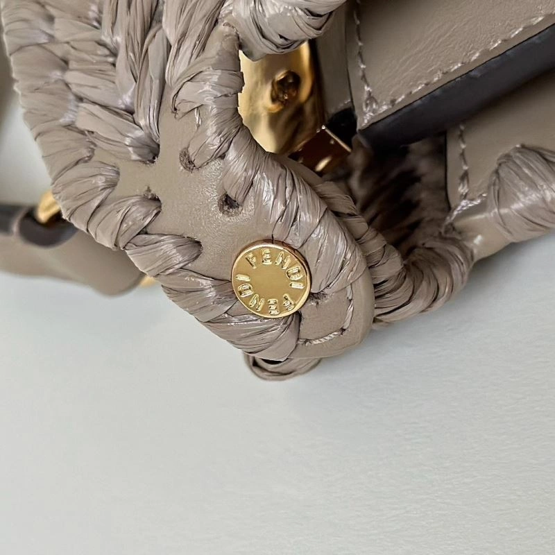 Top mirror Fendi Peekaboo Bags