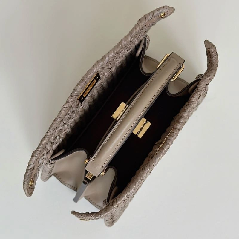 Top mirror Fendi Peekaboo Bags