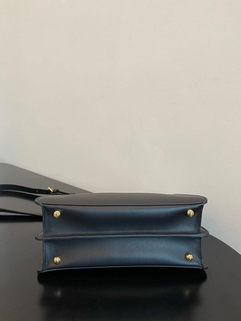 Low-cost Fendi Peekaboo Bags