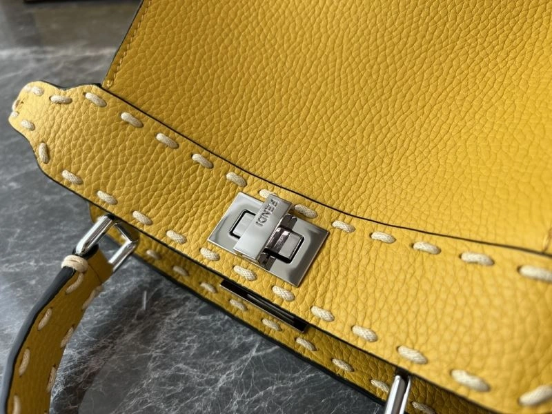 Top match Fendi Peekaboo Bags