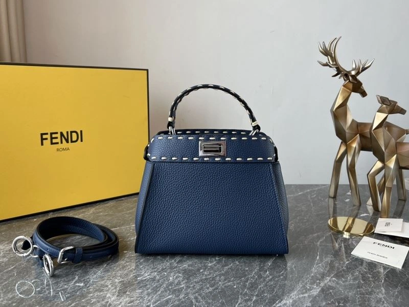 Accurate model Fendi Peekaboo Bags