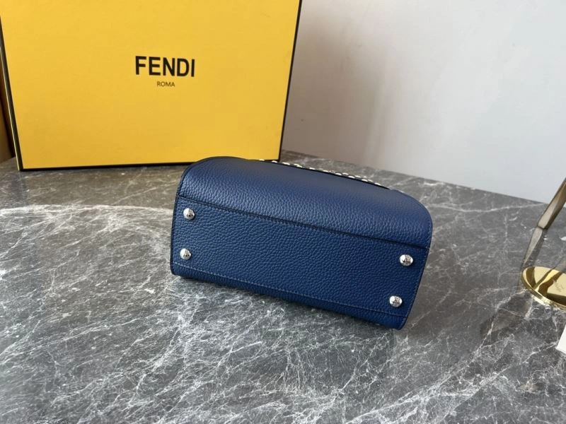 Accurate model Fendi Peekaboo Bags