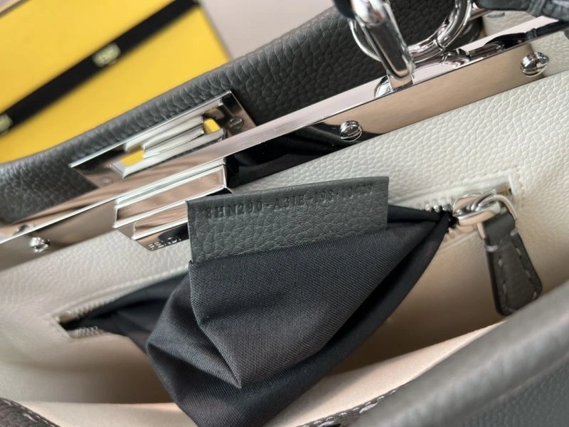 High accuracy Fendi Peekaboo Bags