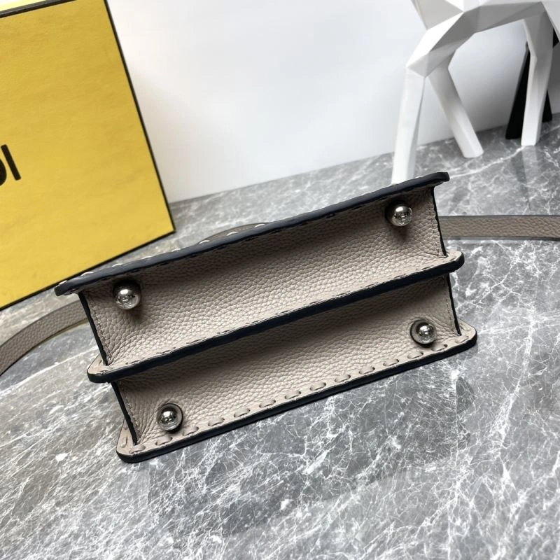 Low-cost Fendi Peekaboo Bags