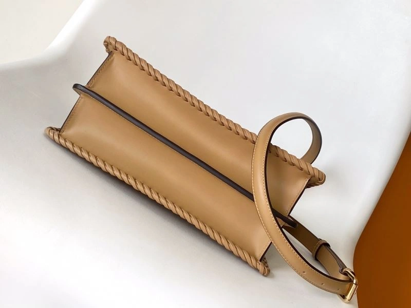 Accurate model Fendi Peekaboo Bags
