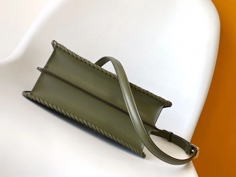 1:1 copy Fendi Peekaboo Bags