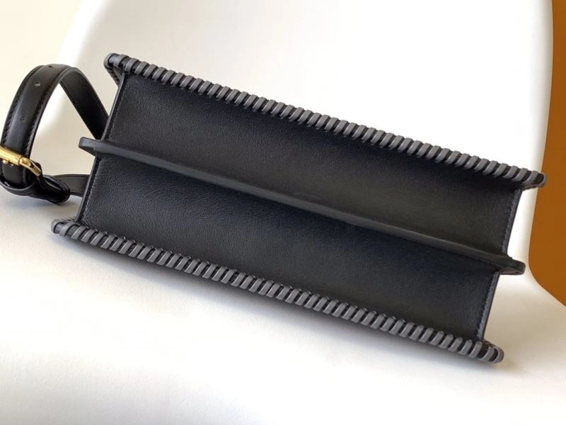 Bargain Fendi Peekaboo Bags