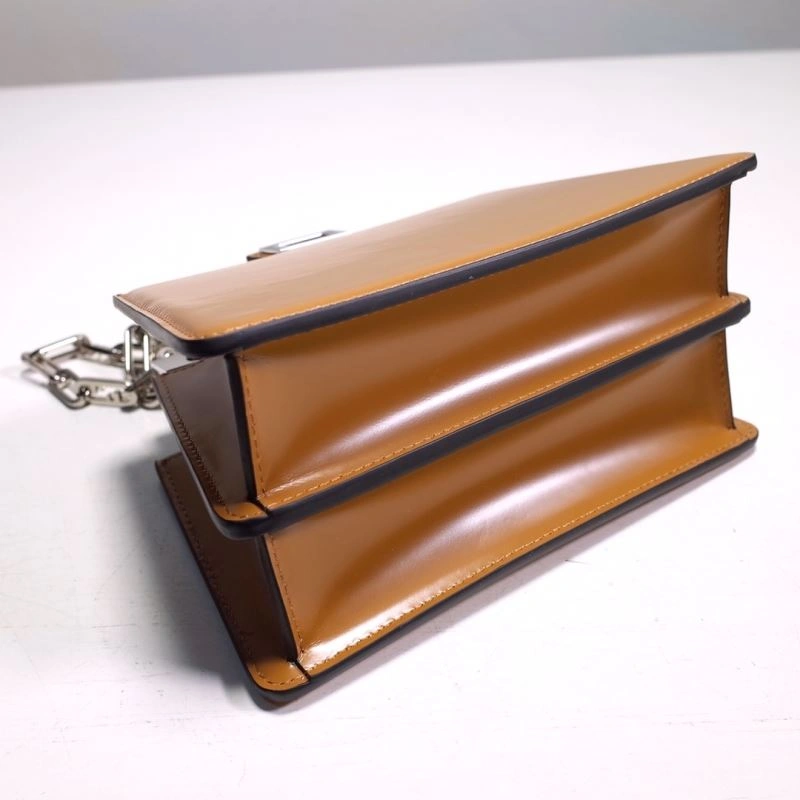 Inexpensive Fendi Peekaboo Bags