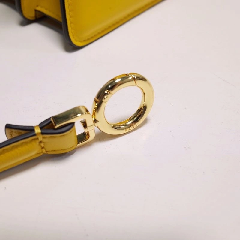 Top match Fendi Peekaboo Bags
