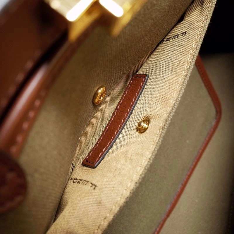 Bargain Fendi Peekaboo Bags