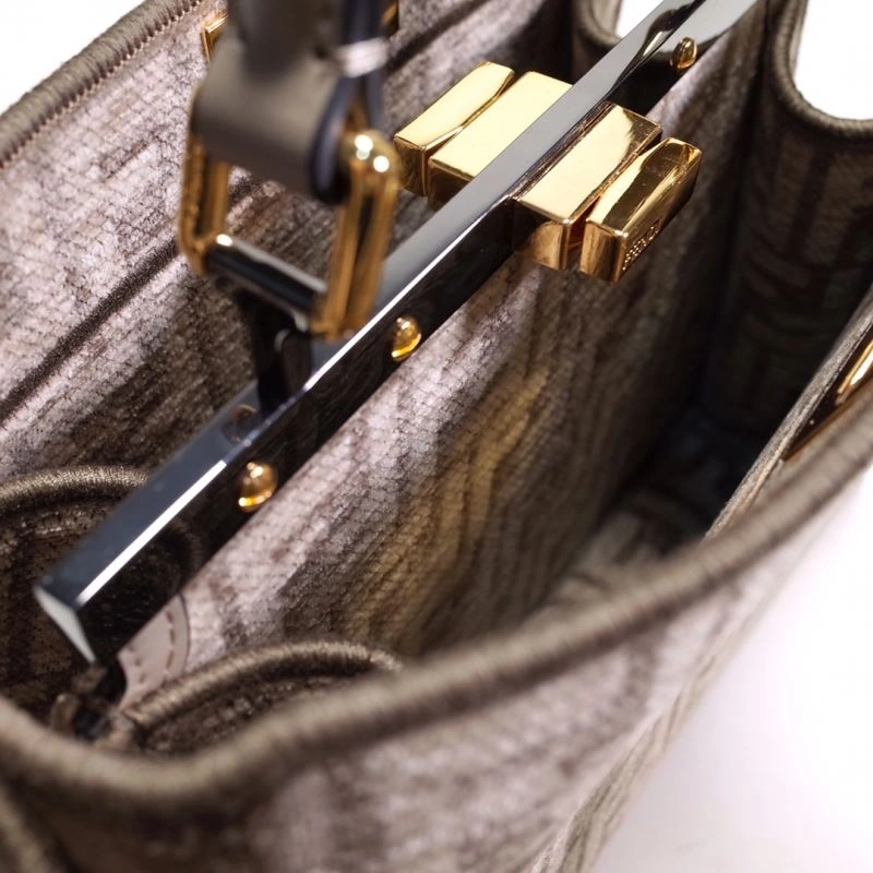 Perfect replica Fendi Peekaboo Bags