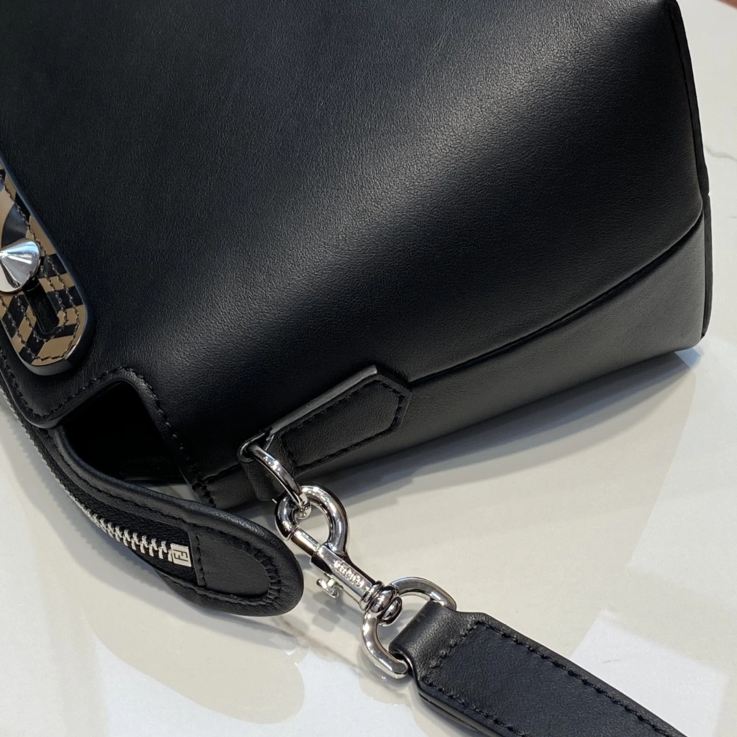Precise copy Fendi Pillow Bags