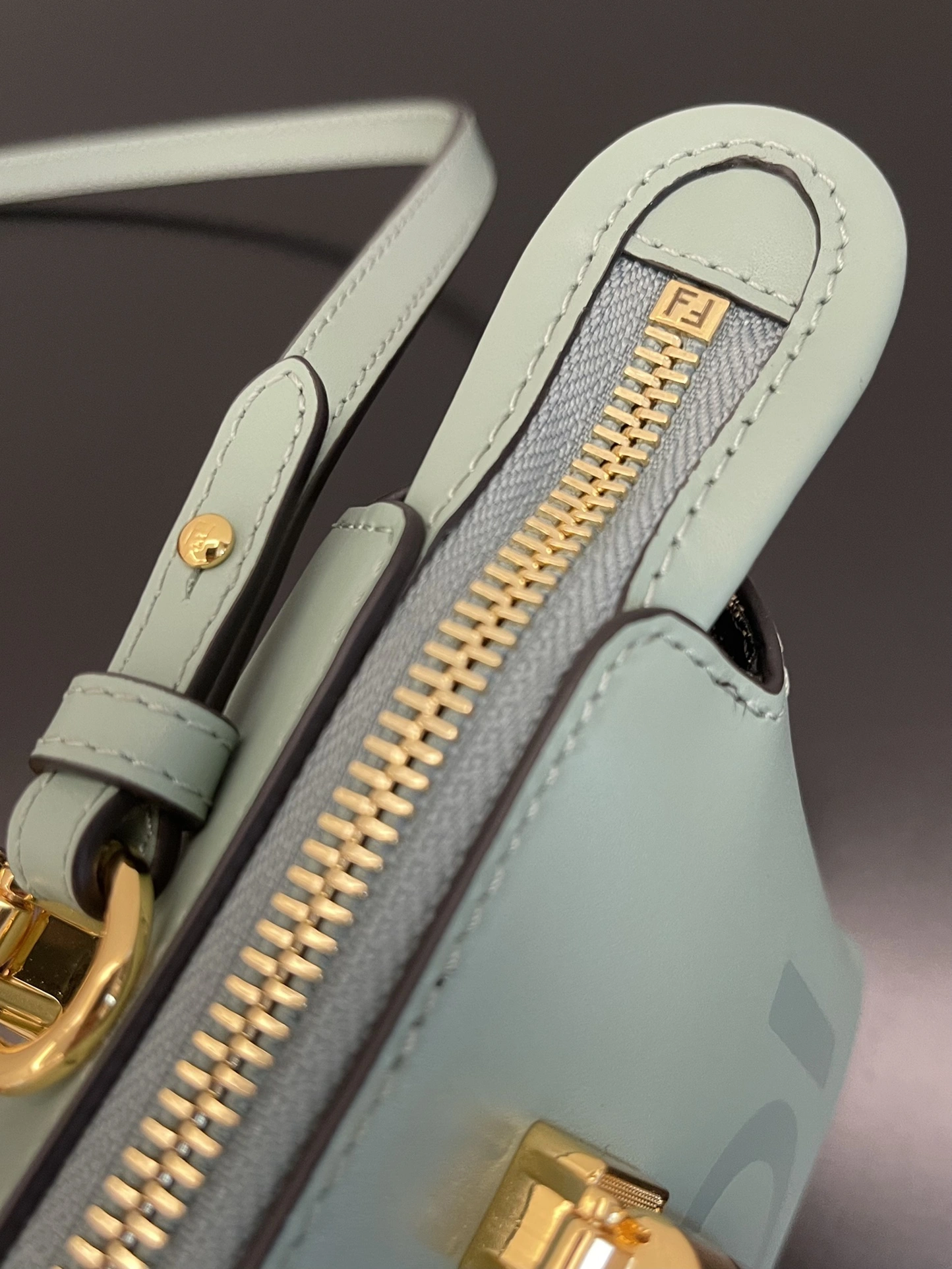 Low-cost Fendi Pillow Bags