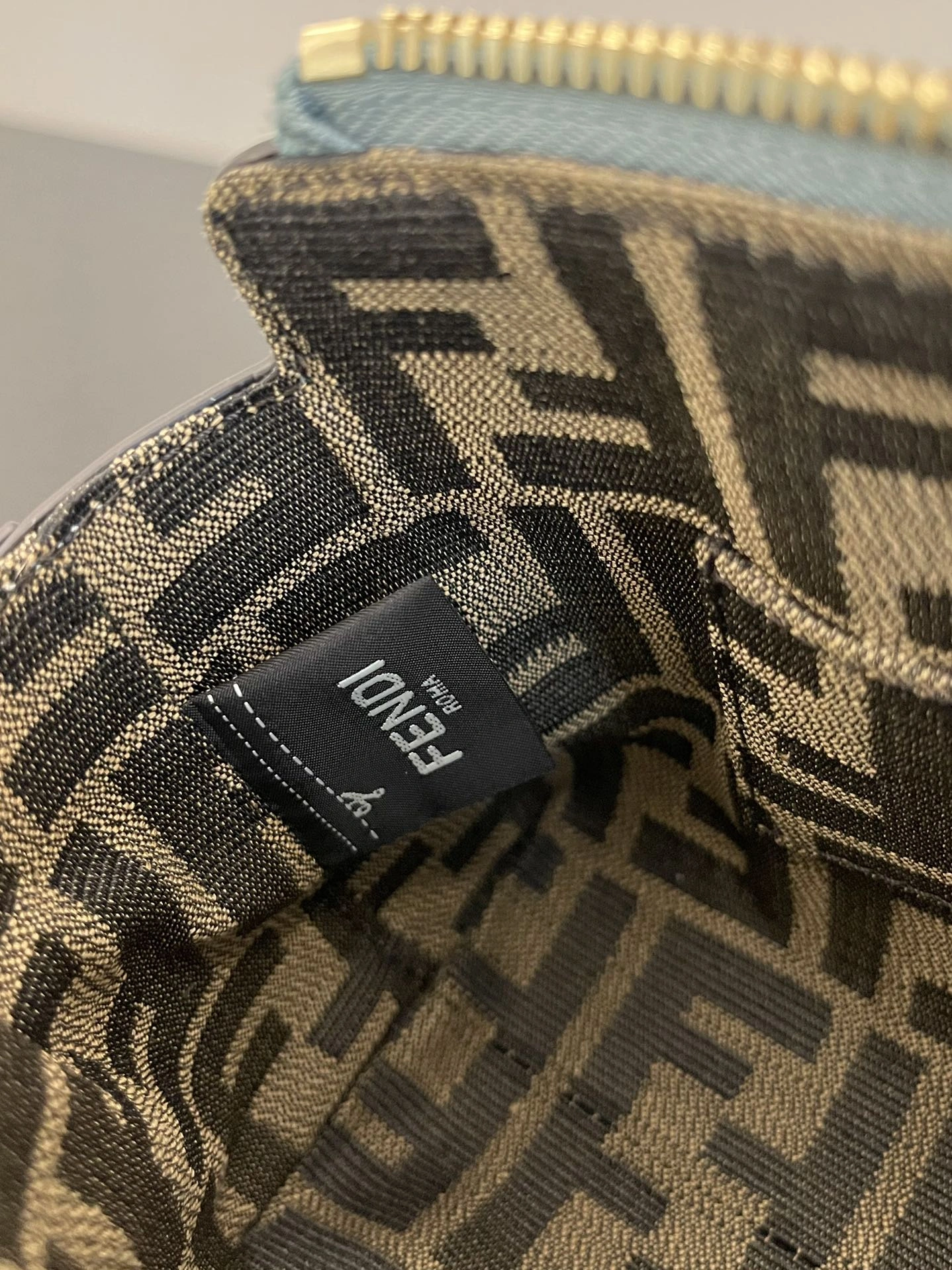 Low-cost Fendi Pillow Bags