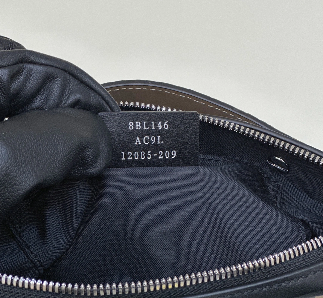 Precise copy Fendi Pillow Bags