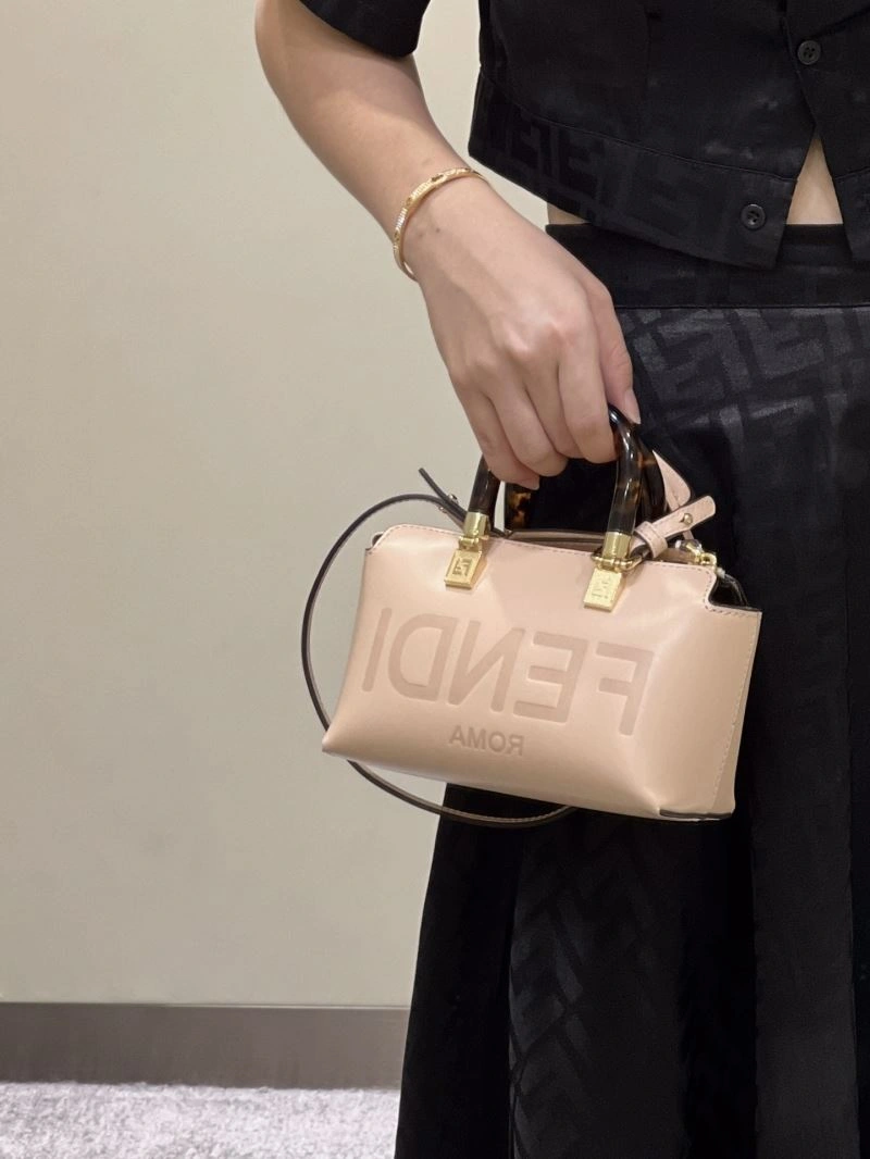 High accuracy Fendi Pillow Bags