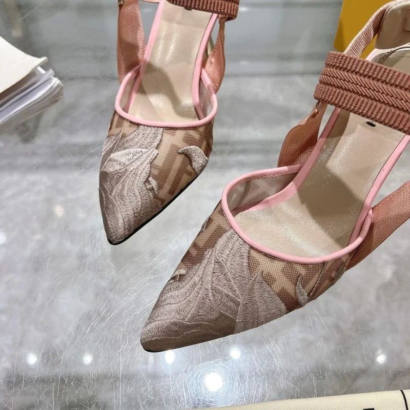 Accurate model Fendi Sandals
