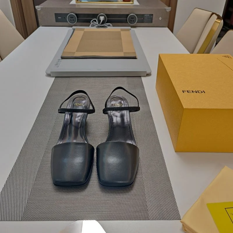 Mirror quality Fendi Sandals
