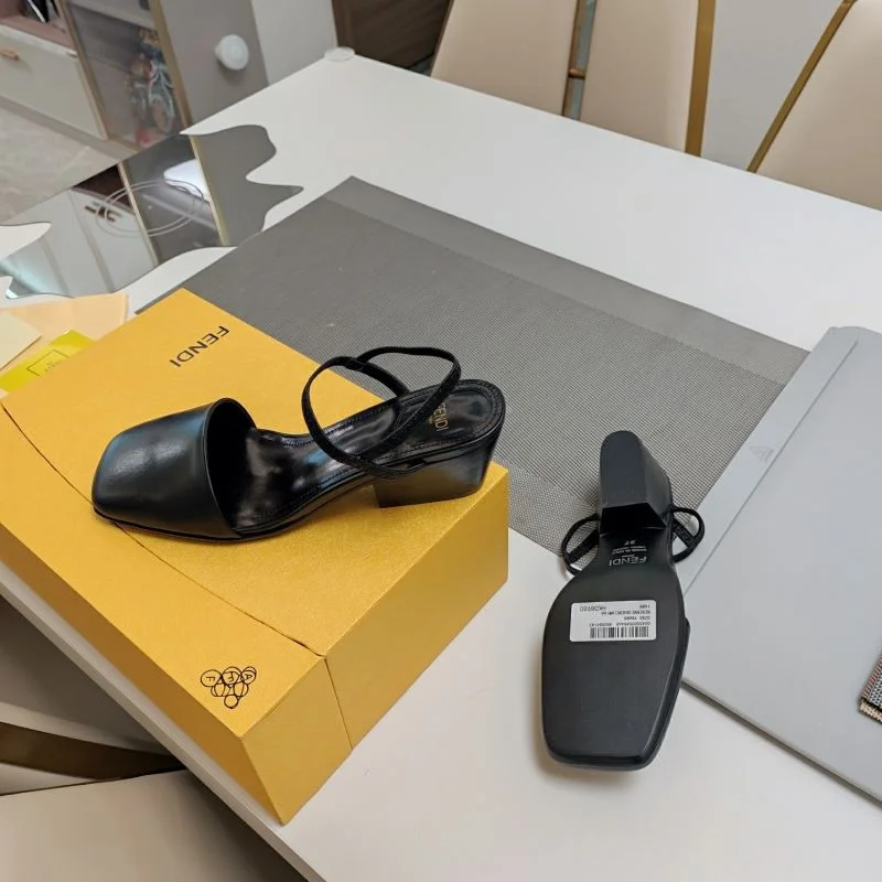 Mirror quality Fendi Sandals
