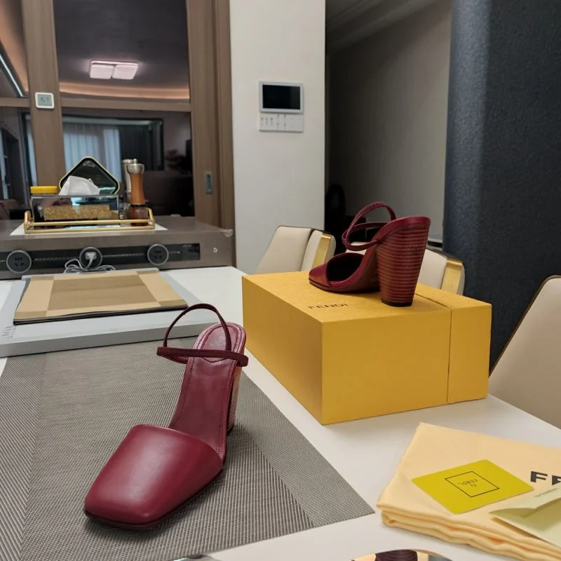 Factory-made Fendi Sandals