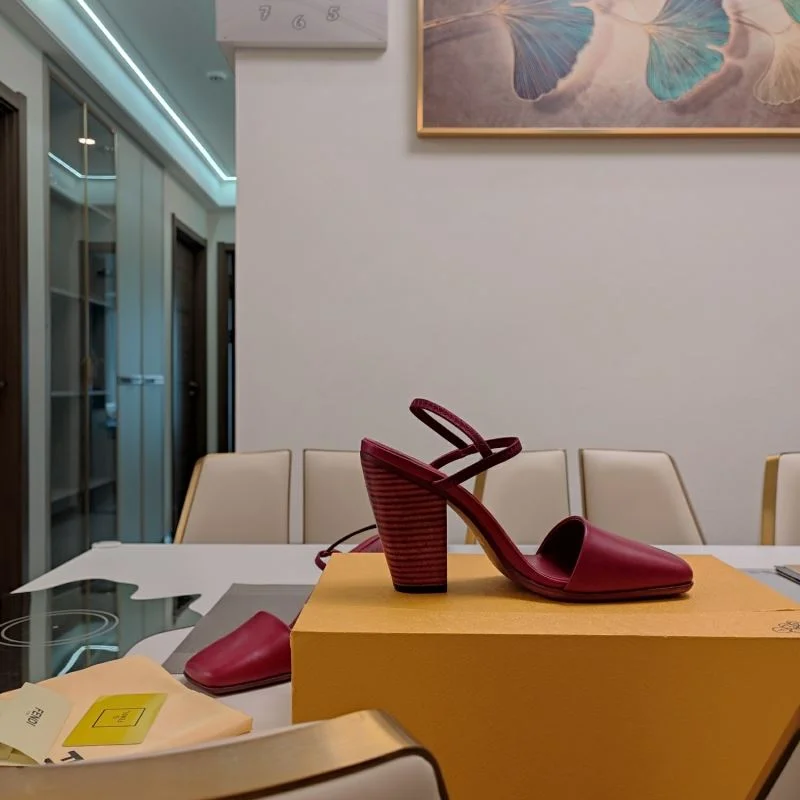 Factory-made Fendi Sandals