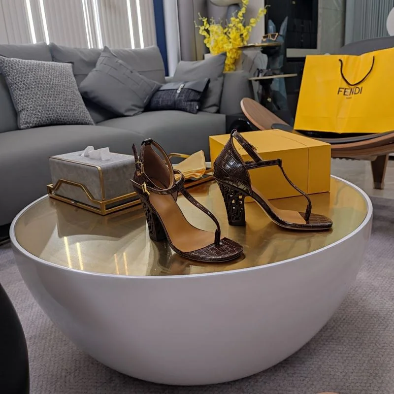 Top mirror Fendi Sandals