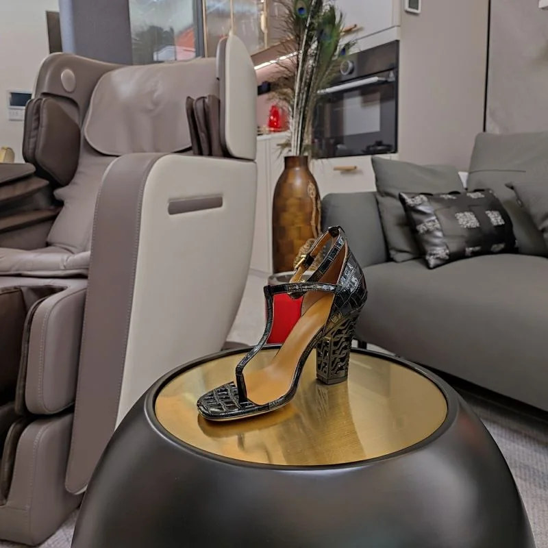 Legit Fendi Sandals