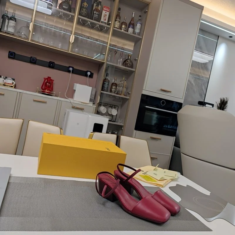 Legit Fendi Sandals