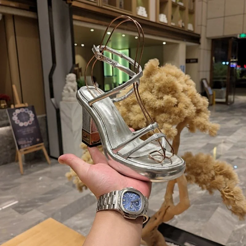High accuracy Fendi Sandals