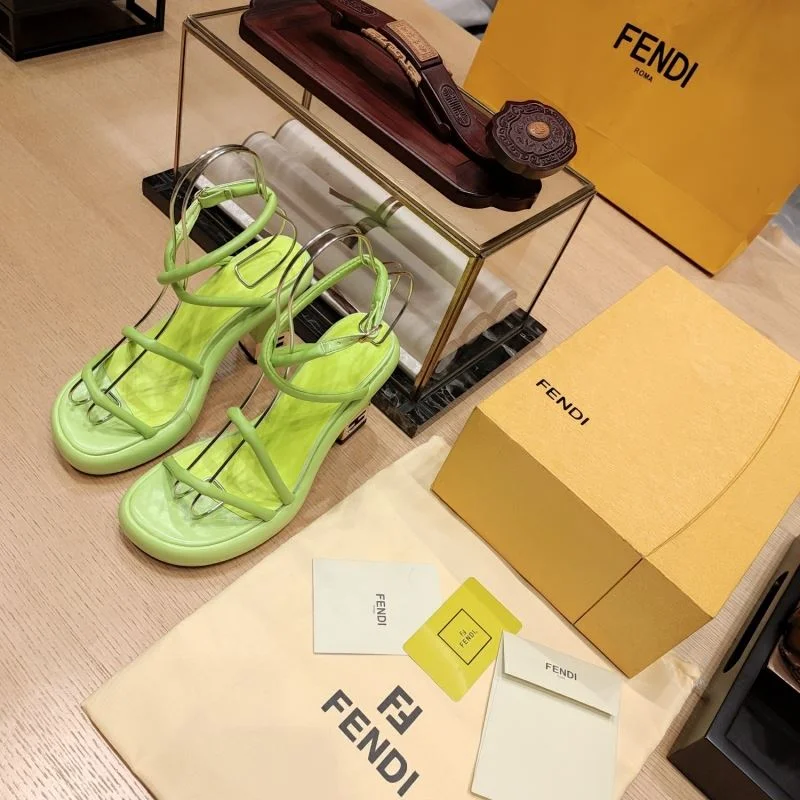 Accurate model Fendi Sandals