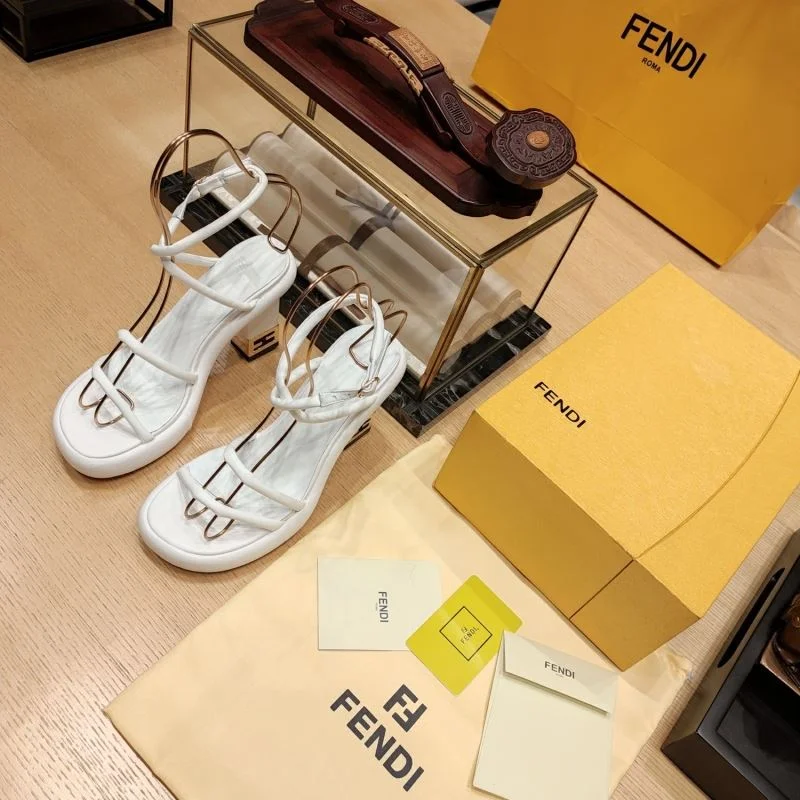 Accurate model Fendi Sandals