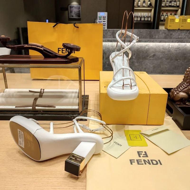 Accurate model Fendi Sandals