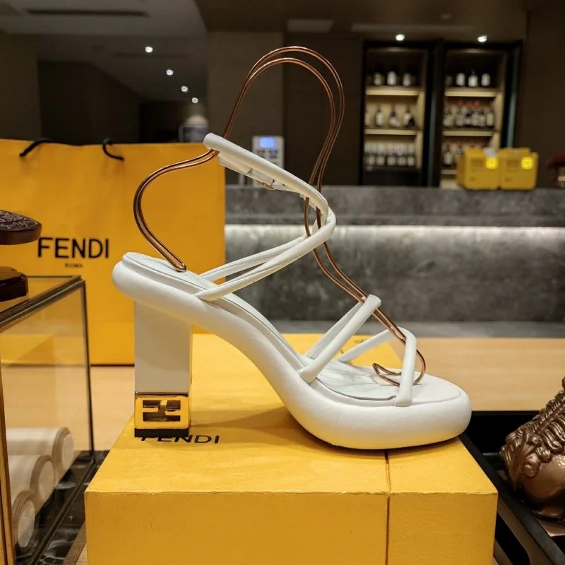 Accurate model Fendi Sandals