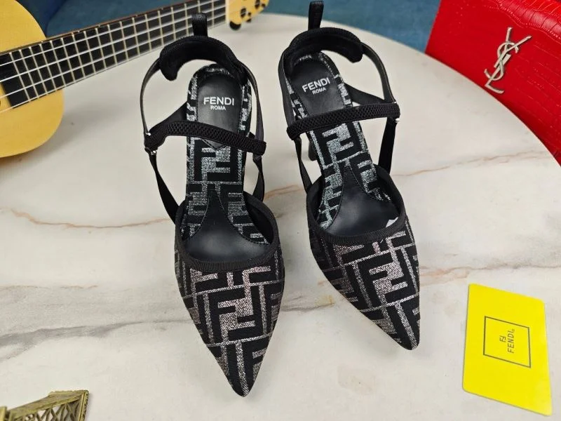 Accurate model Fendi Sandals
