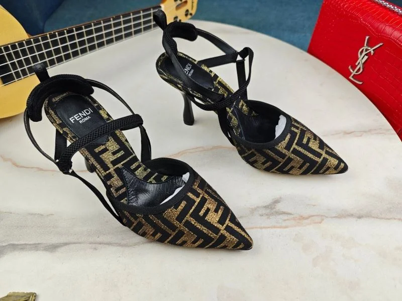Accurate model Fendi Sandals