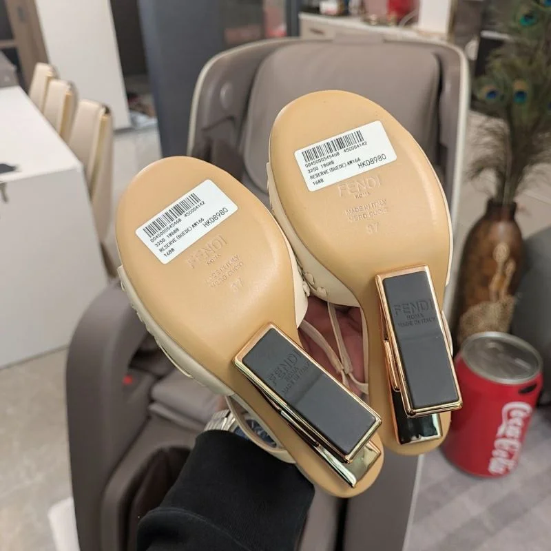 Official Fendi Sandals