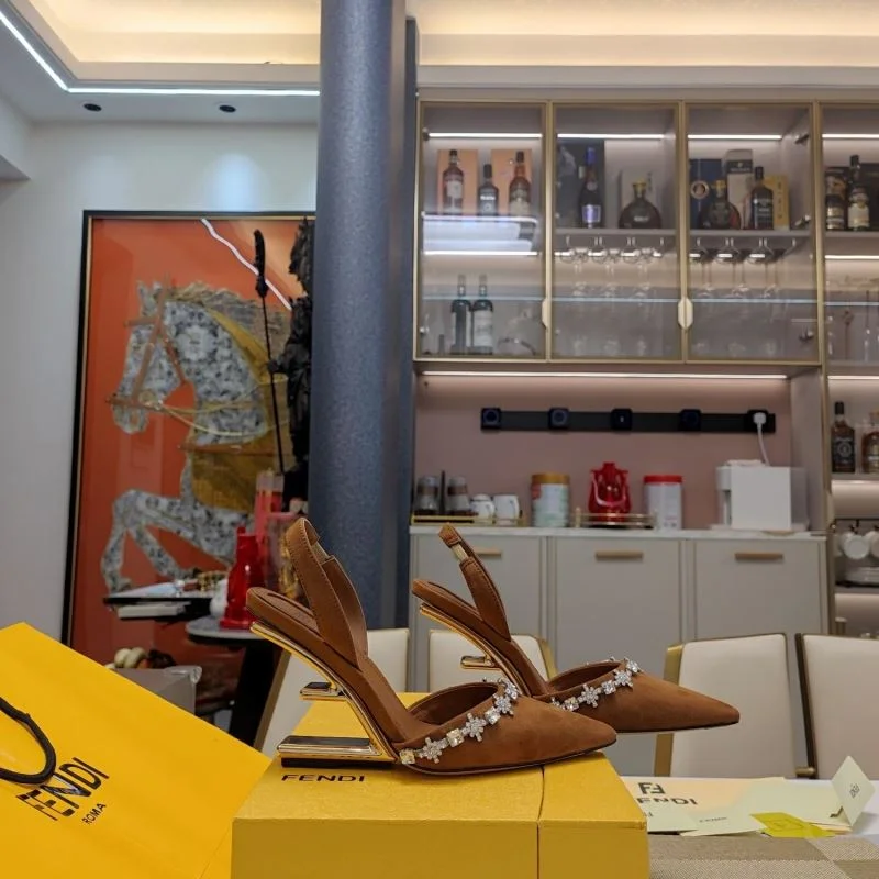 Exact replica Fendi Sandals