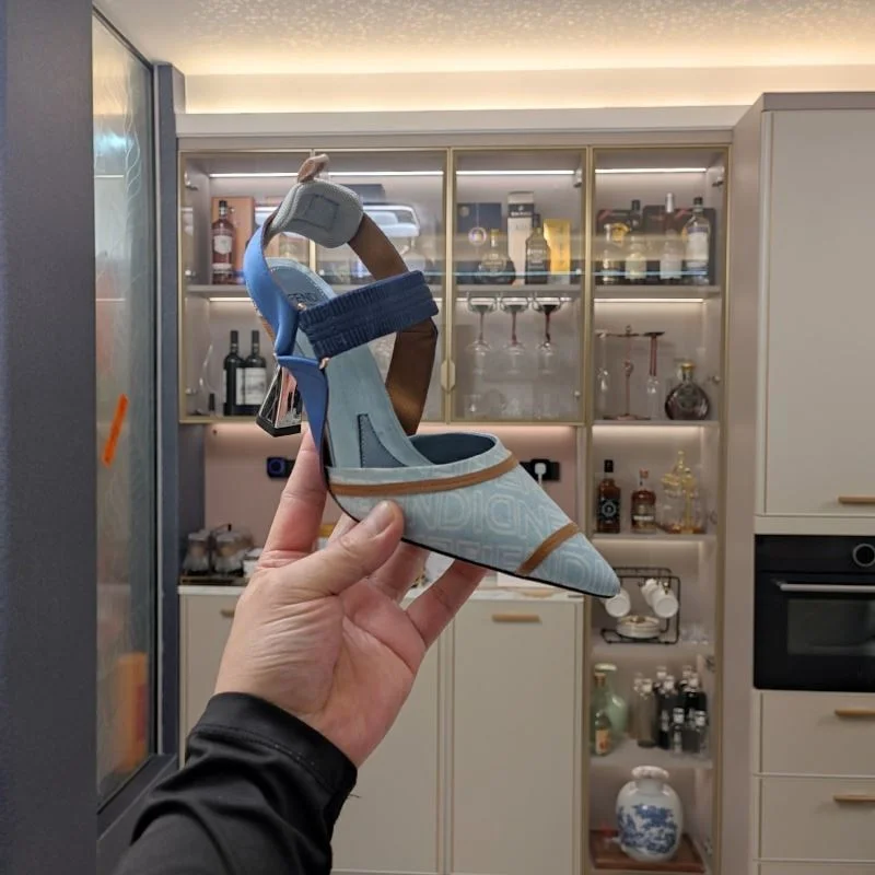 Mirror quality Fendi Sandals