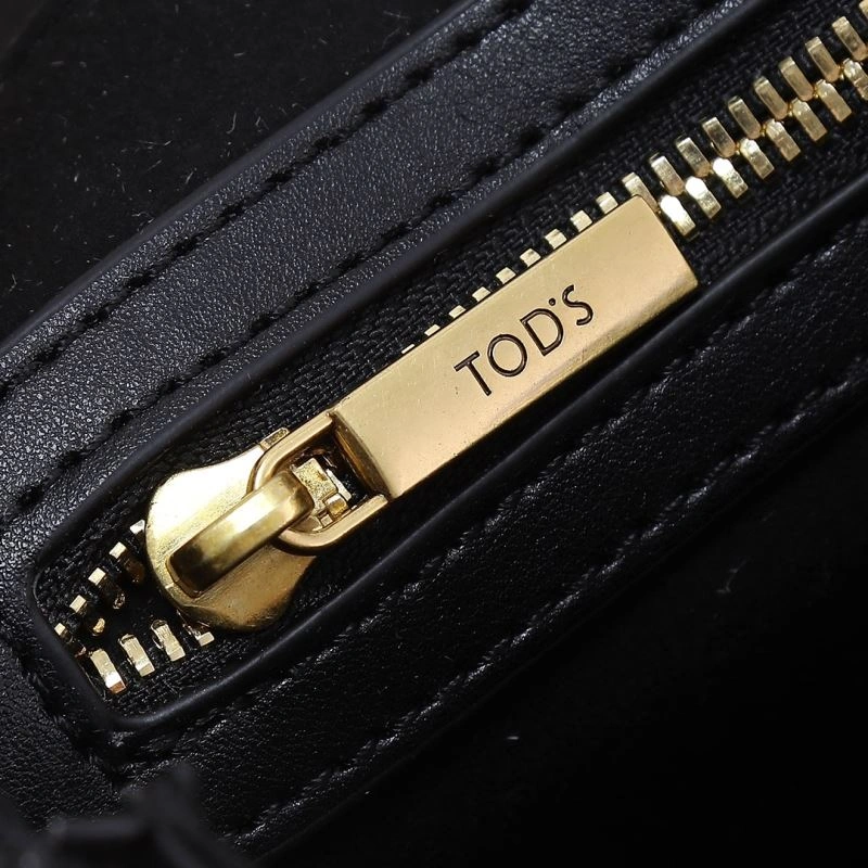 Budget-friendly Fendi Satchel Bags
